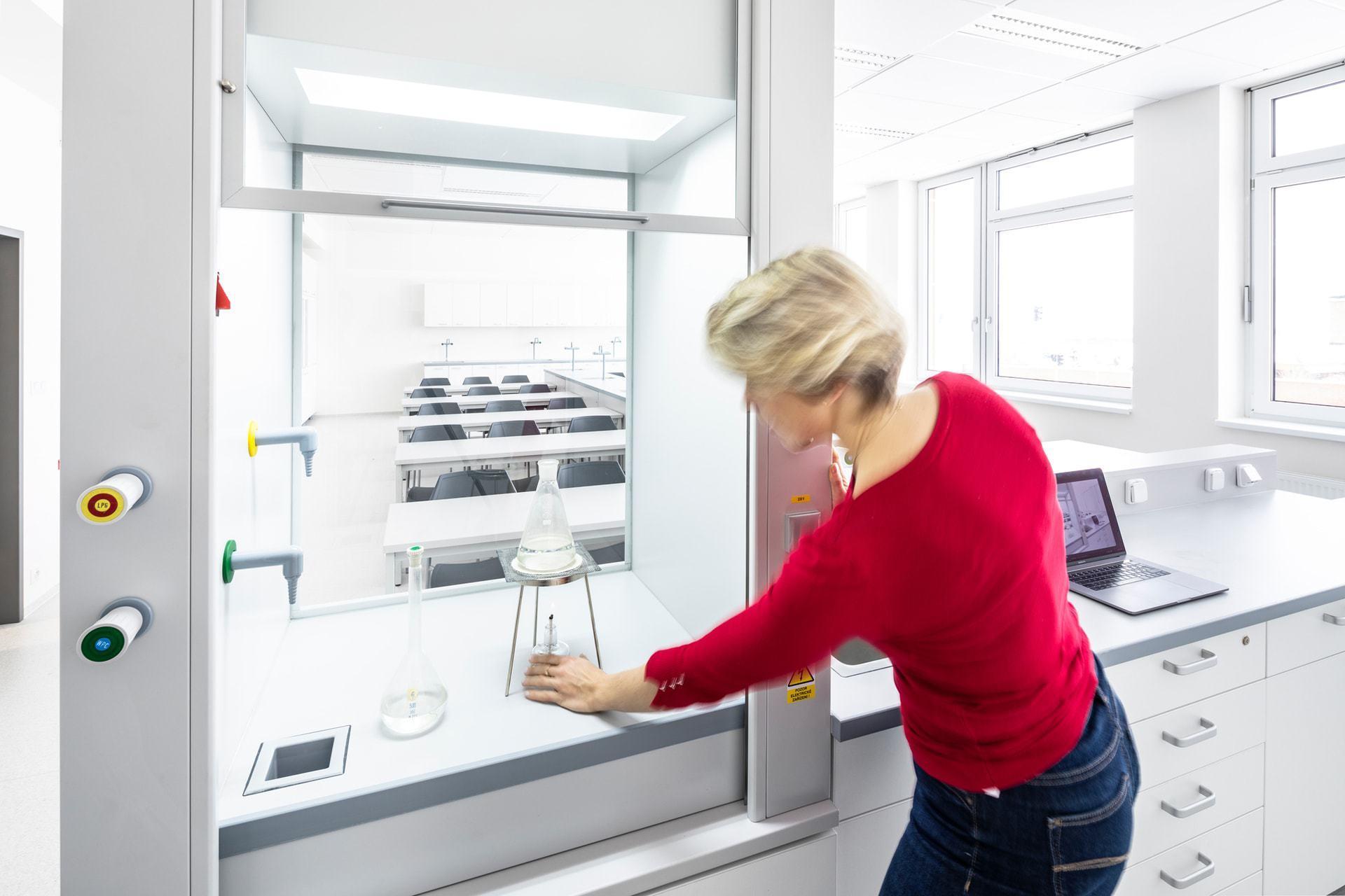 Úplne nová ZŠ Zdiměřice a interiér od MY DVA